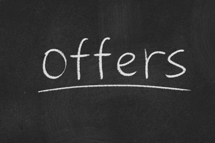 Affiliate Marketing: How to Pick the Right Offer! - Cross'n Seas
